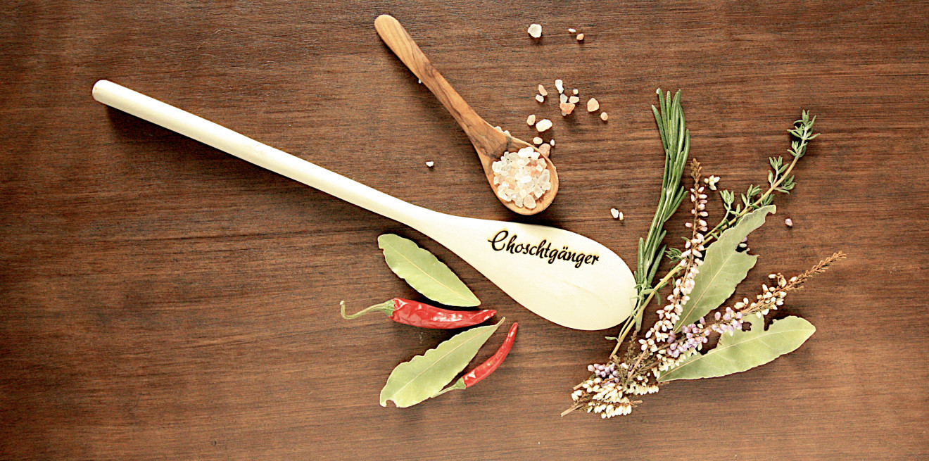 Buchvernissage "Choschtgänger" mit Jessica Albrecht - Alte Walliser ...