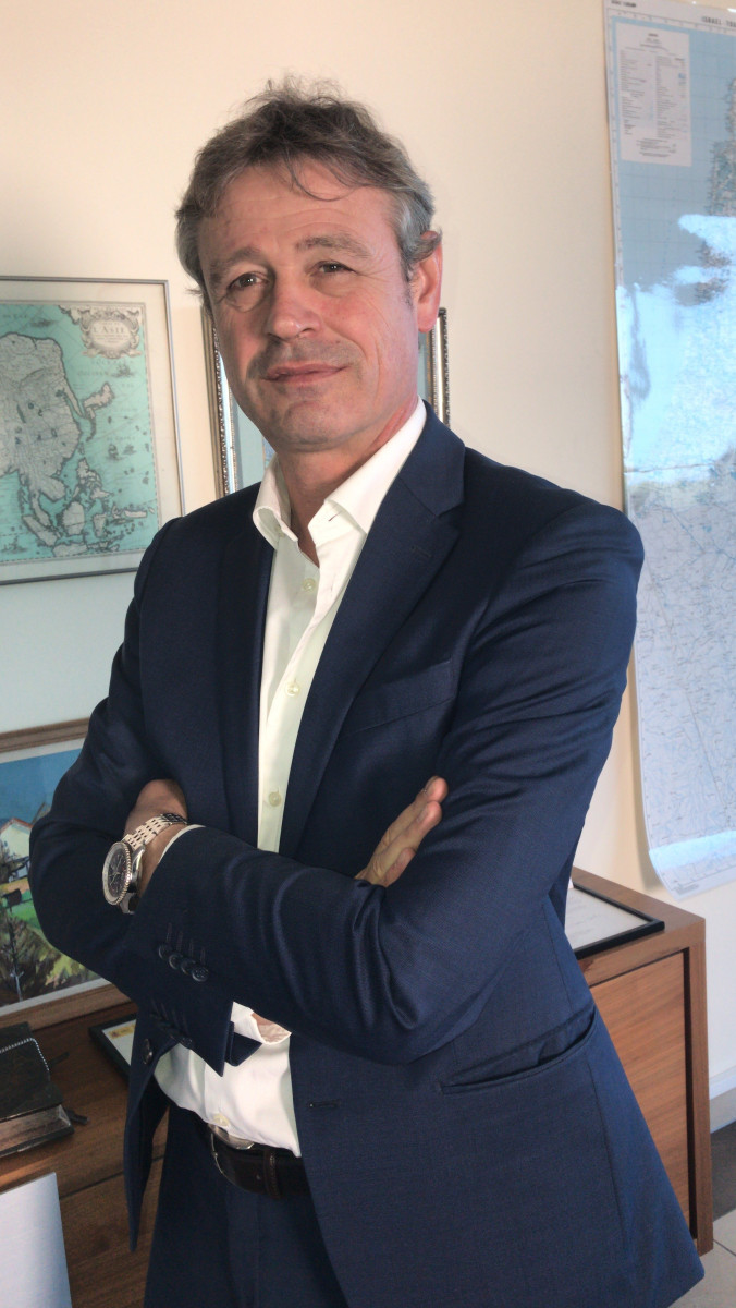 Rencontre avec Jean-Daniel Ruch - a. Ambassadeur de Suisse en Serbie ...